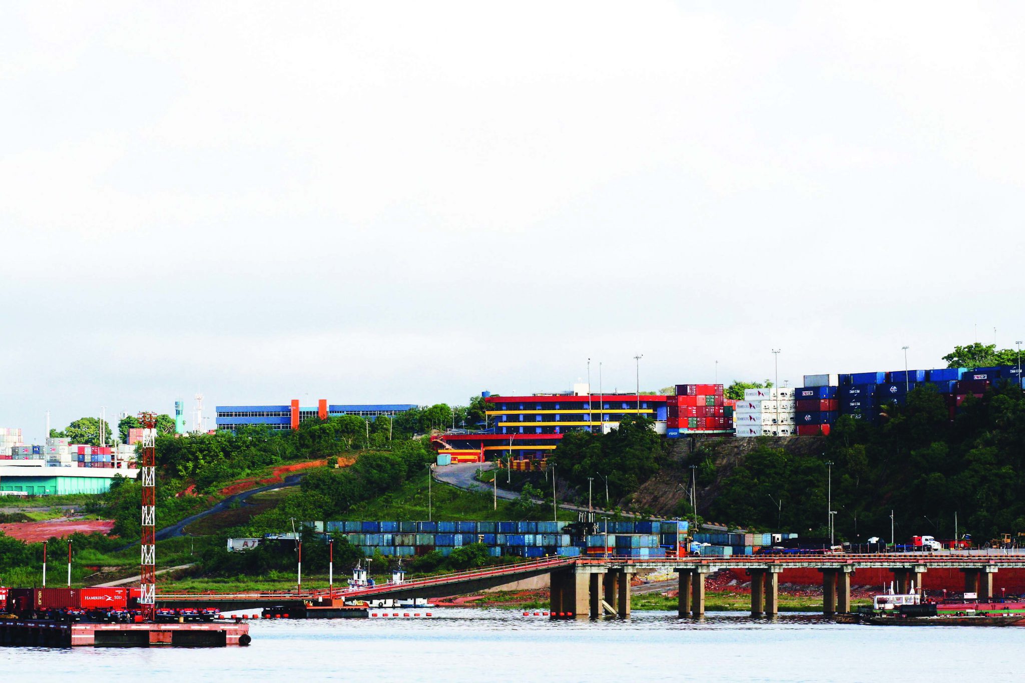 Vista das Instalações do Super Terminais - Instituto Durango Duarte